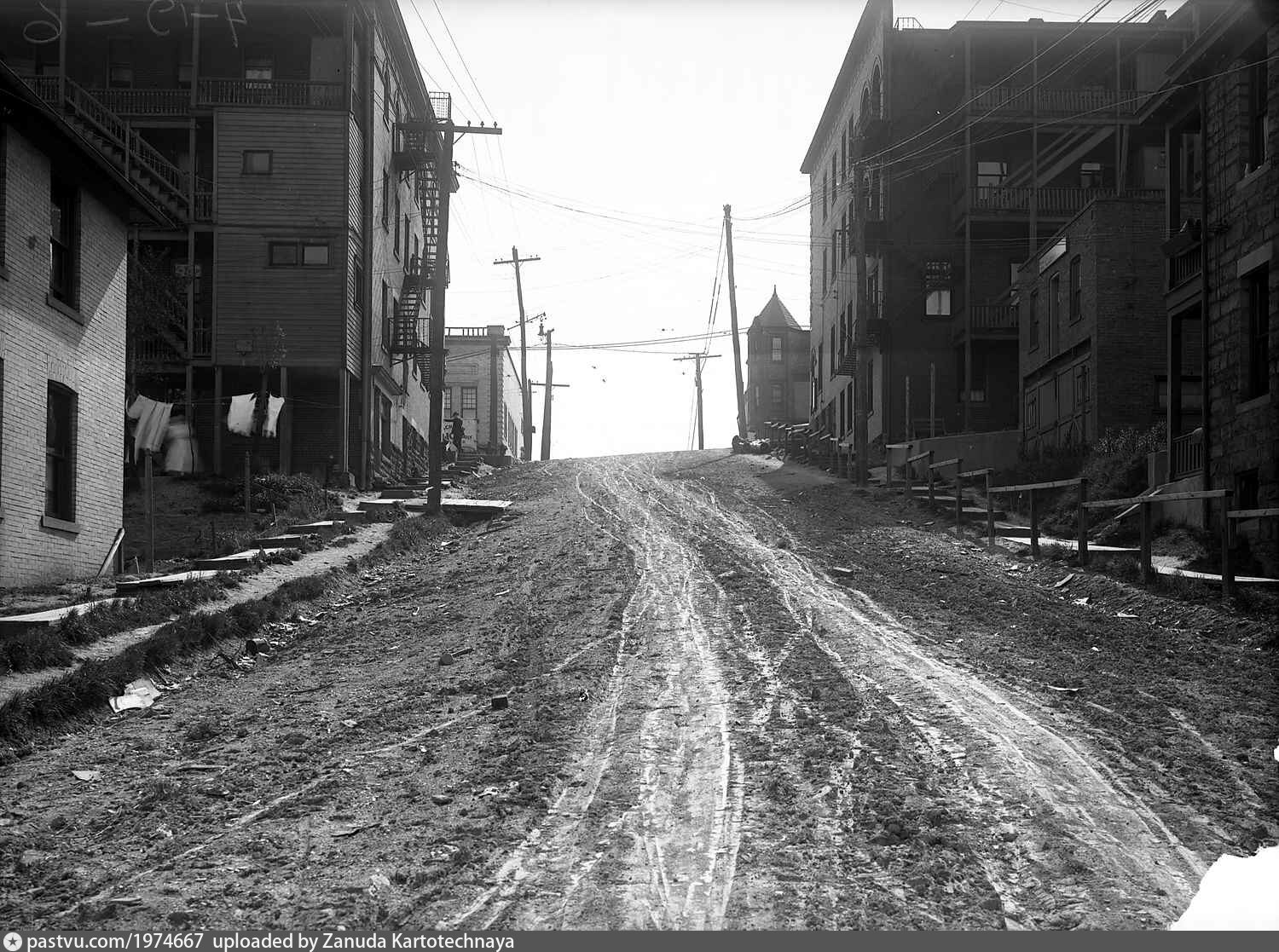 Hampshire Ave
