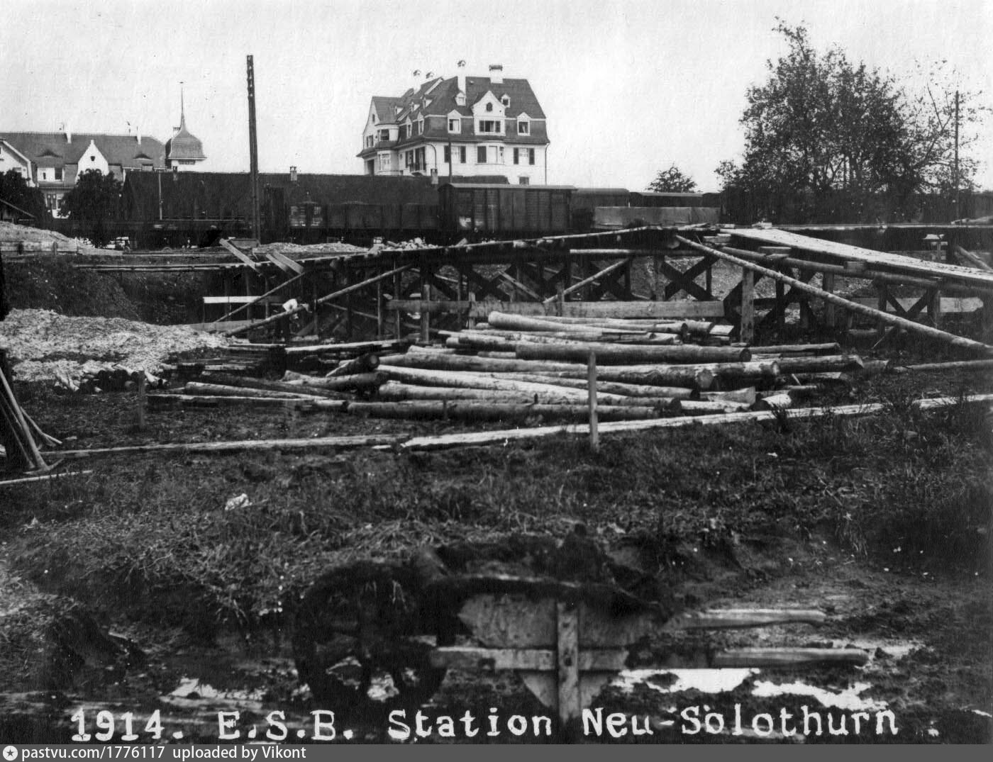 Station Neu Solothurn Station Neu Solothurn